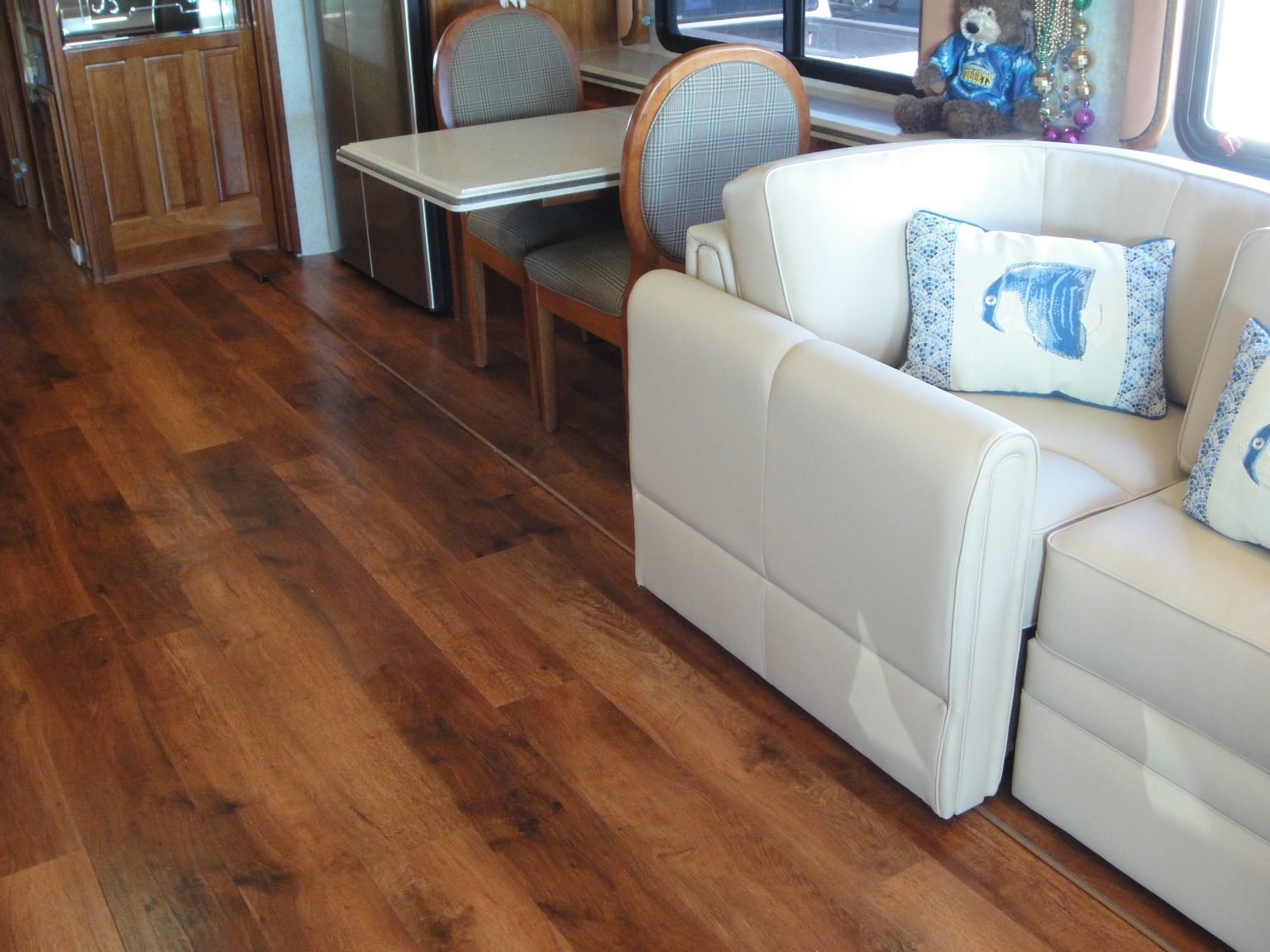 RV Adjustable Bed and Mattress | Adjustable Motorhome Tilt Bed Systems